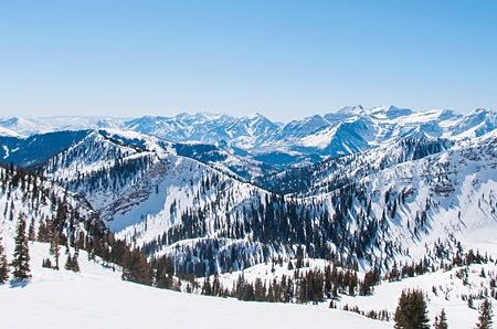 Things to Do in Park City Utah in Winter - Newpark Resort